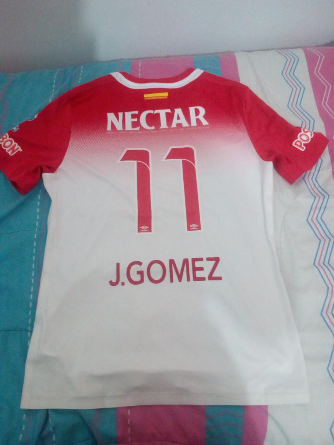 Independiente Santa Fe Away football shirt 2016. Sponsored by Huawei
