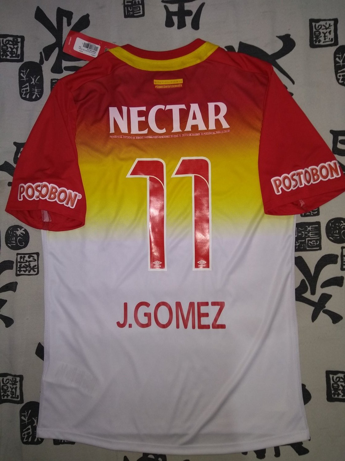 Independiente Santa Fe Cup Shirt football shirt 2016. Sponsored by Huawei